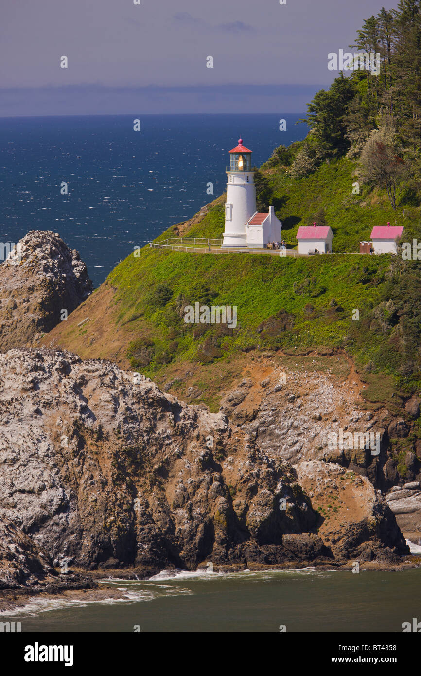 HECETA HEAD, OREGON, USA - Heceta Head lighthouse on Oregon coast Stock ...