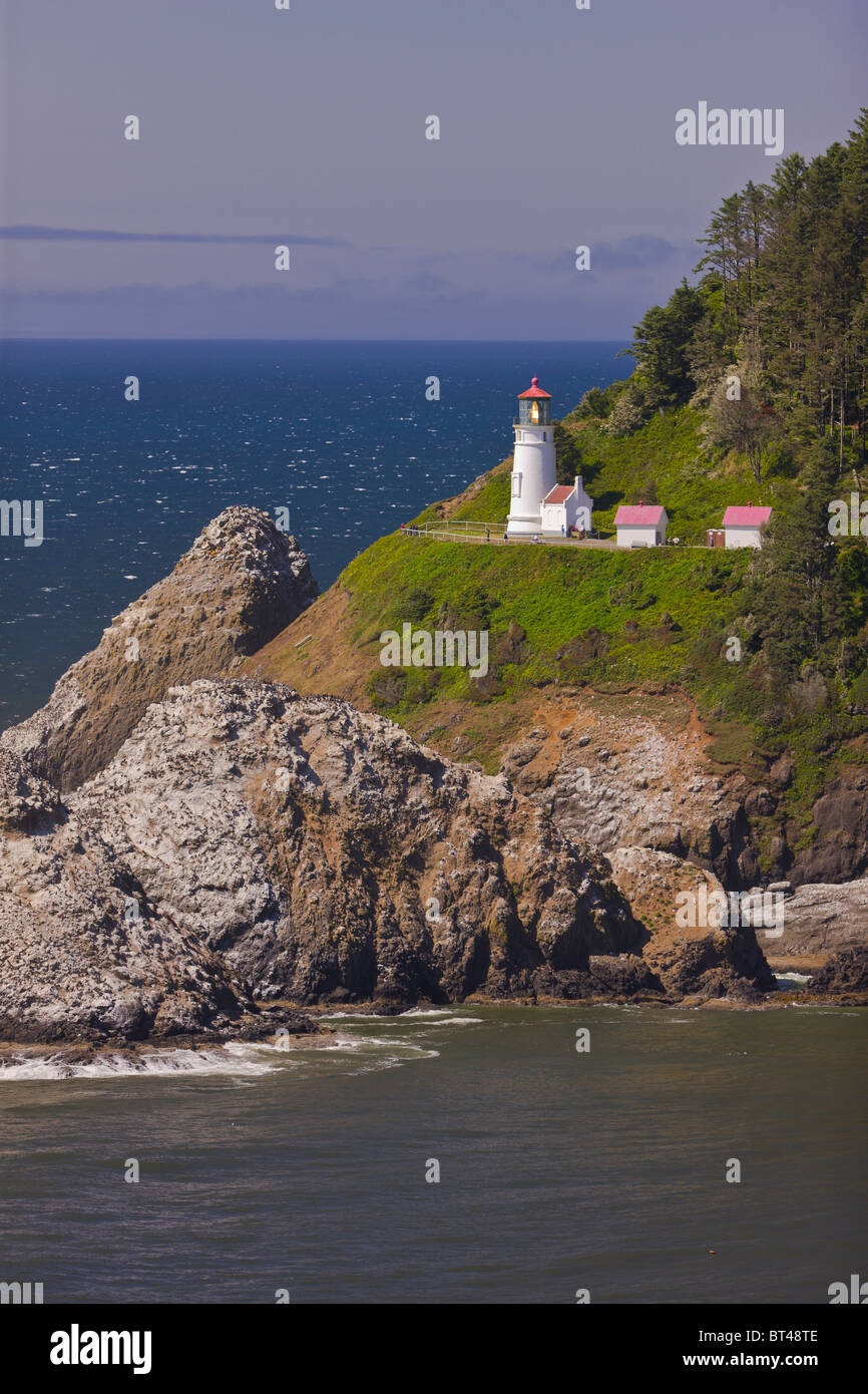 HECETA HEAD, OREGON, USA - Heceta Head lighthouse on Oregon coast Stock ...