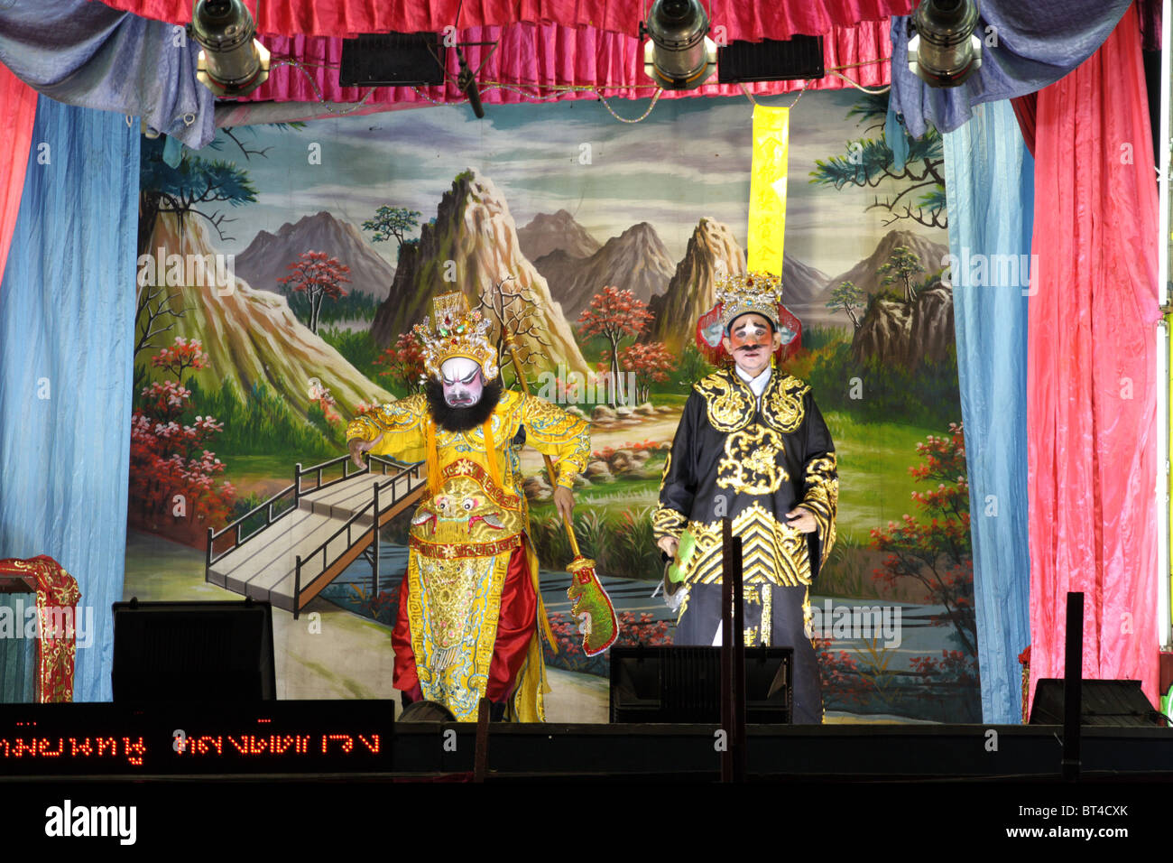 Chinese opera performers , Bangkok 's Chinatown , Thailand Stock Photo ...