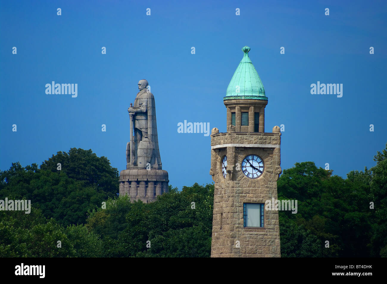 Memorial of Otto von Bismarck Stock Photo - Alamy