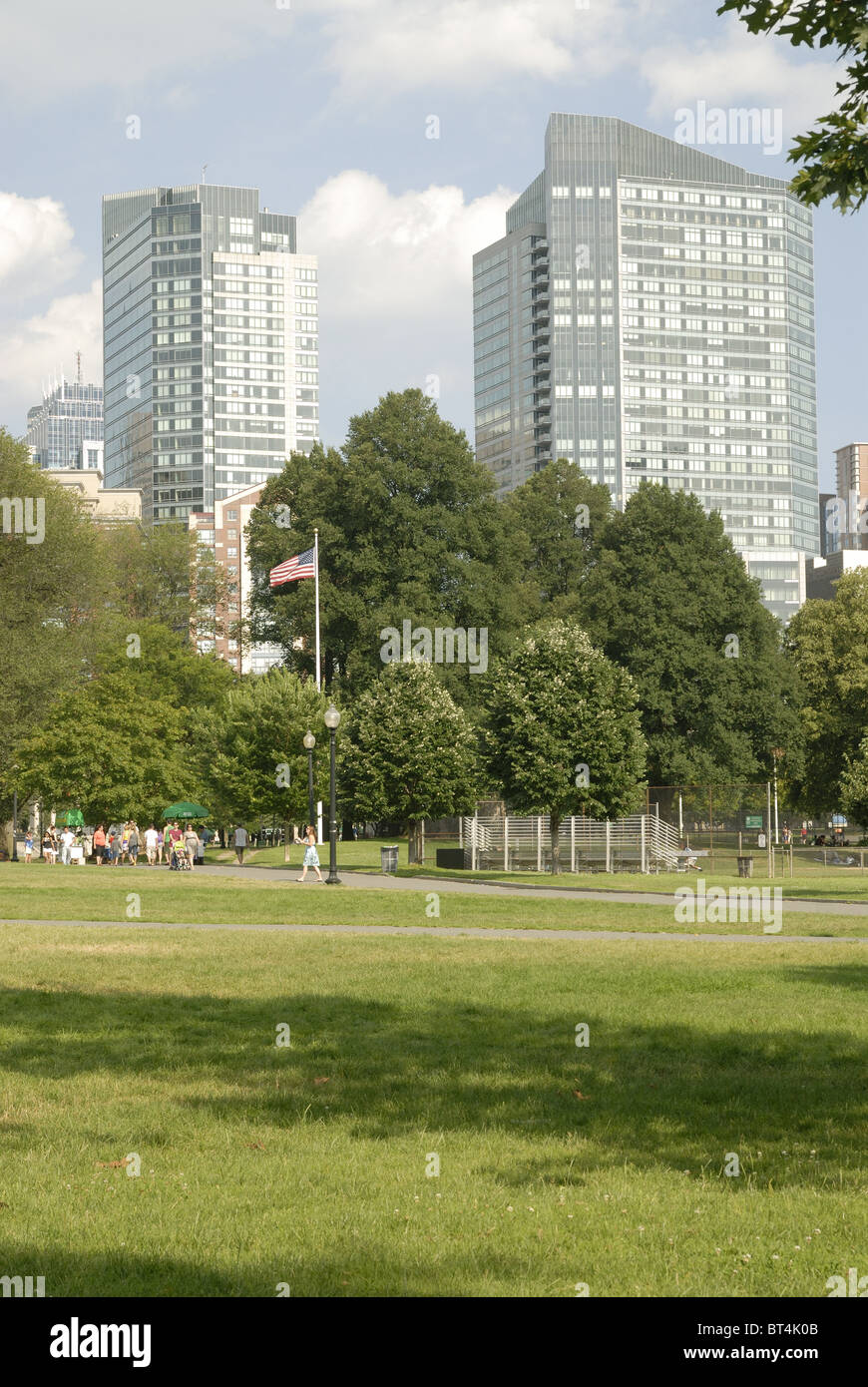 Boston common summer hi-res stock photography and images - Alamy