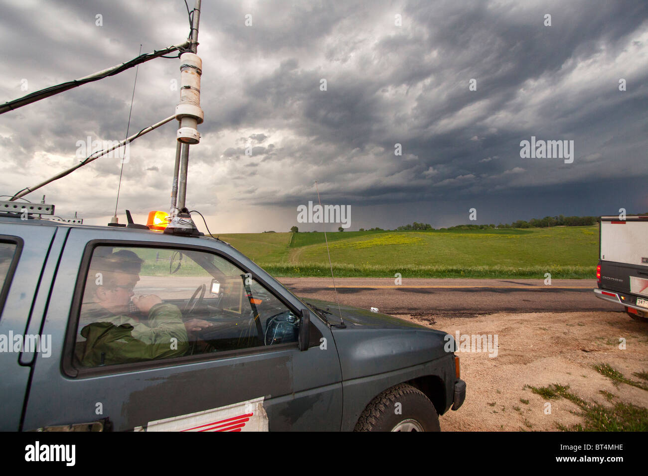 Storm chaser vehicle hi-res stock photography and images - Alamy