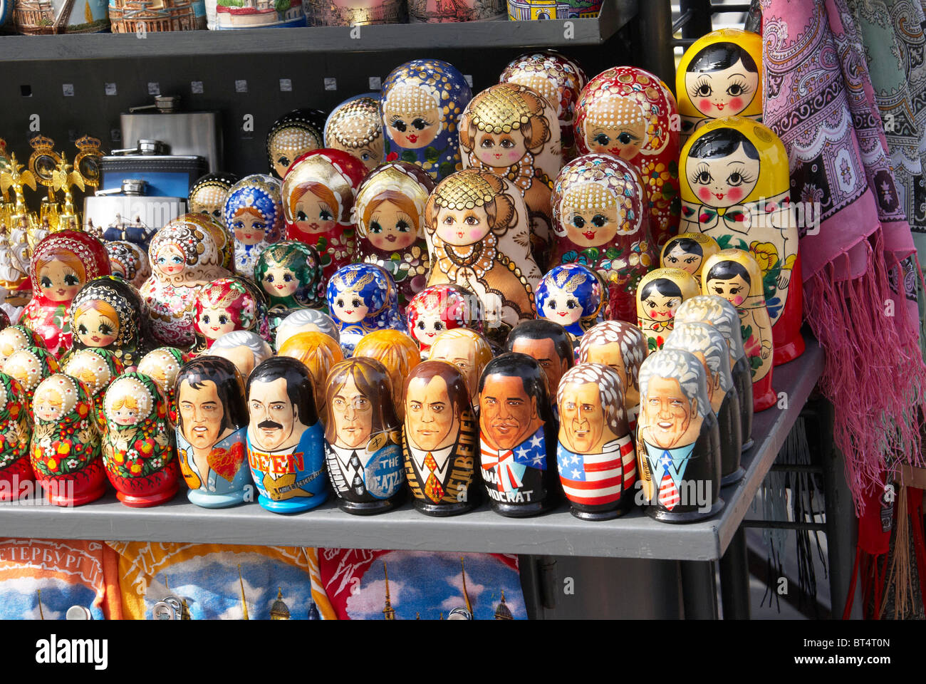 Indigenous art souvenirs hi-res stock photography and images - Alamy