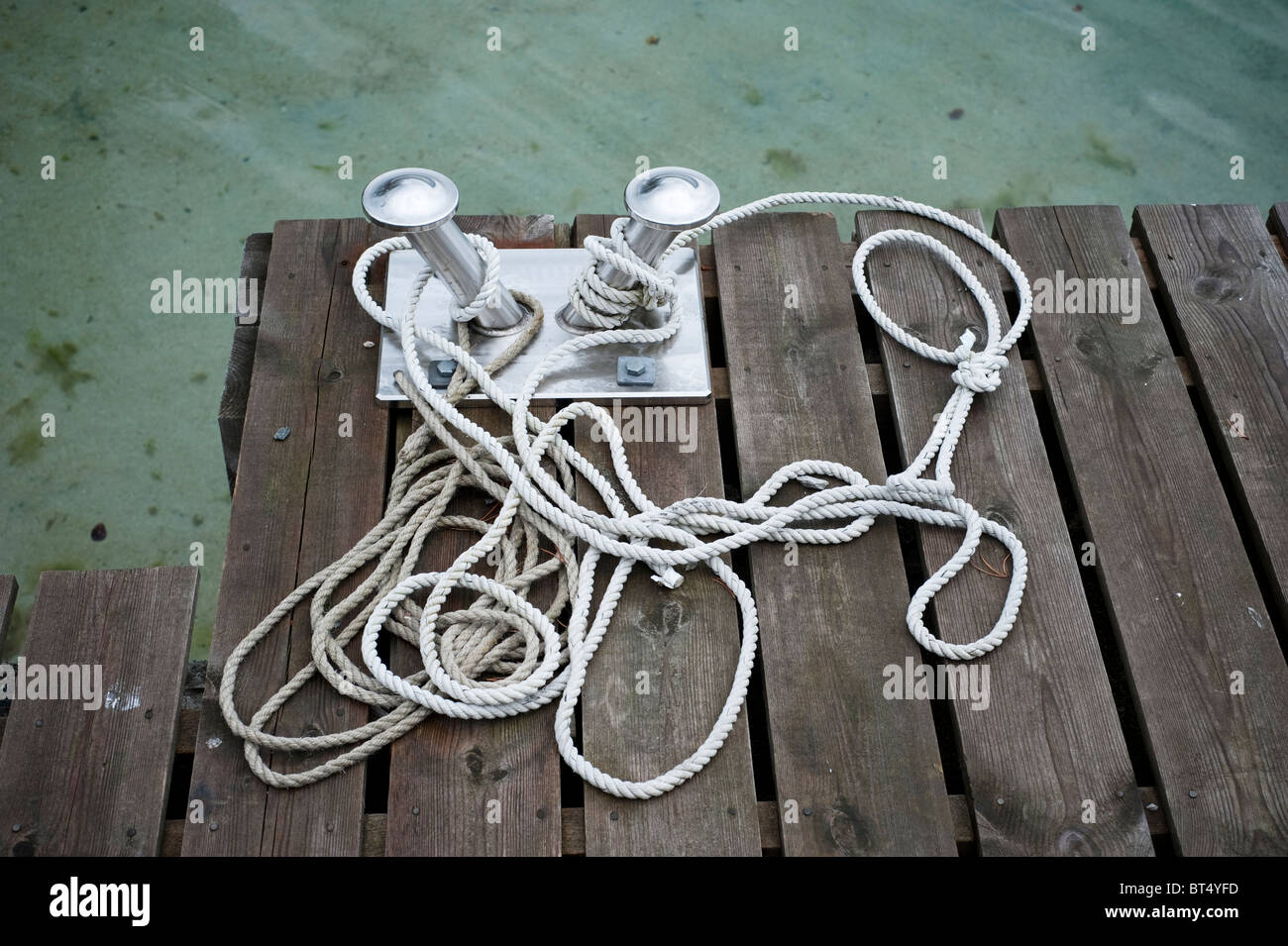 Mooring on bridge Stock Photo - Alamy