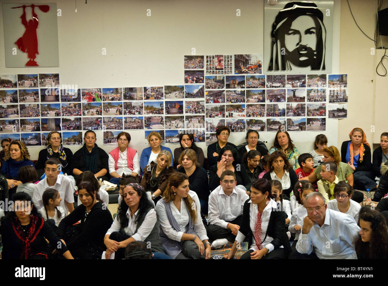 ALAWITE COMMUNITY IN LONDON CEM EVI IN RELIGIOUES CEREMONY Stock Photo ...