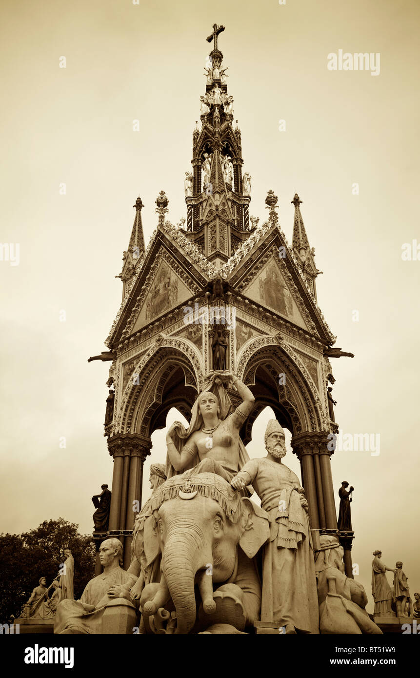 The Albert Memorial, London Stock Photo - Alamy