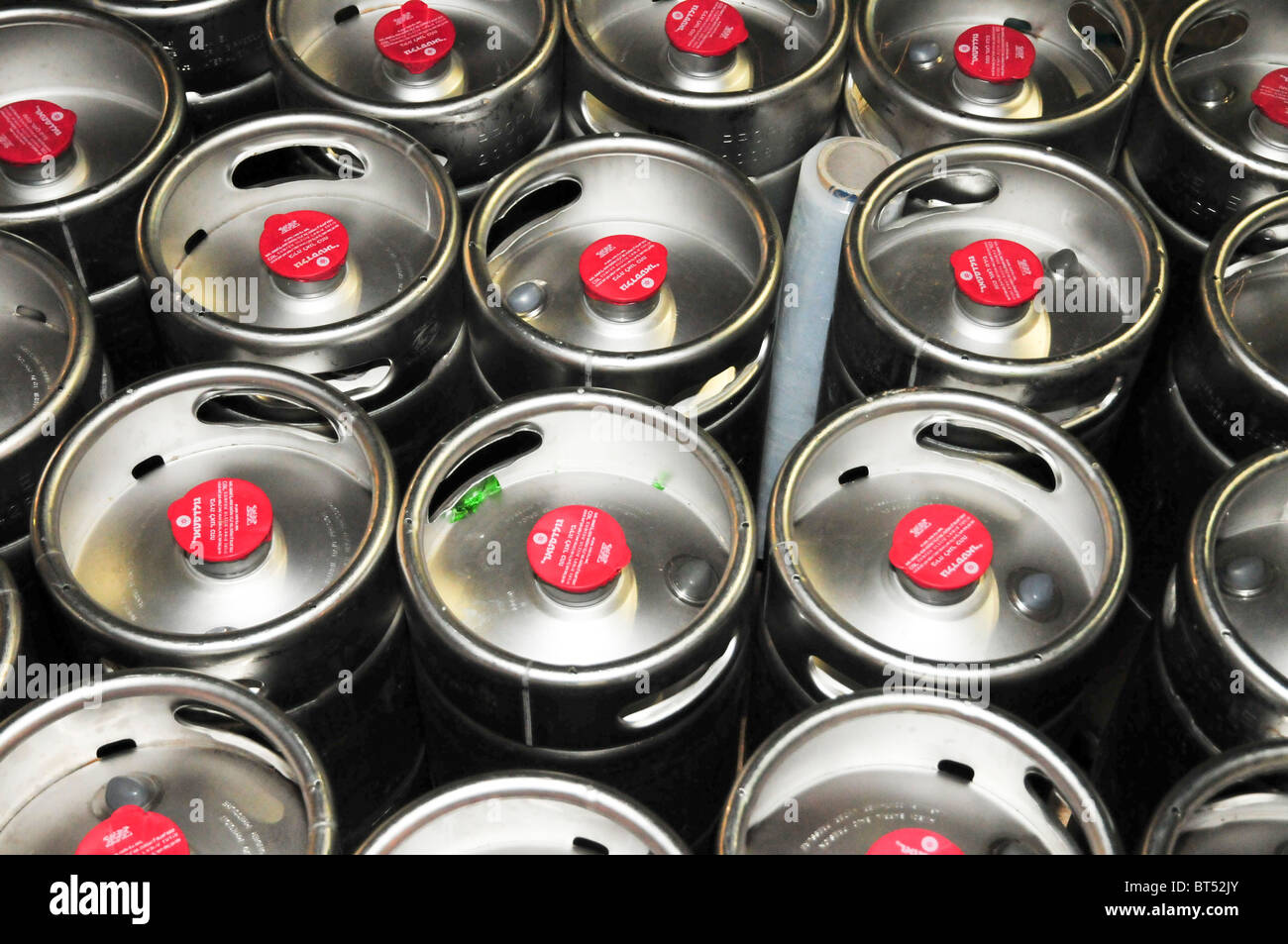 Stack of aluminium beer barrels hi-res stock photography and images - Alamy
