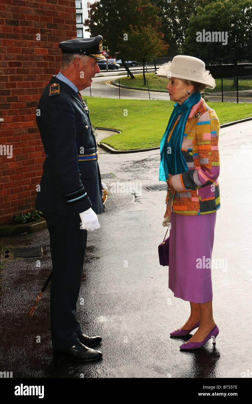 HRH Princess Alexandra meets Air Vice marshal Clive Evans Stock Photo ...