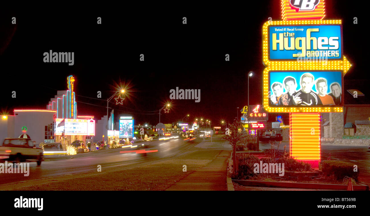 Branson, Missouri at night Stock Photo - Alamy