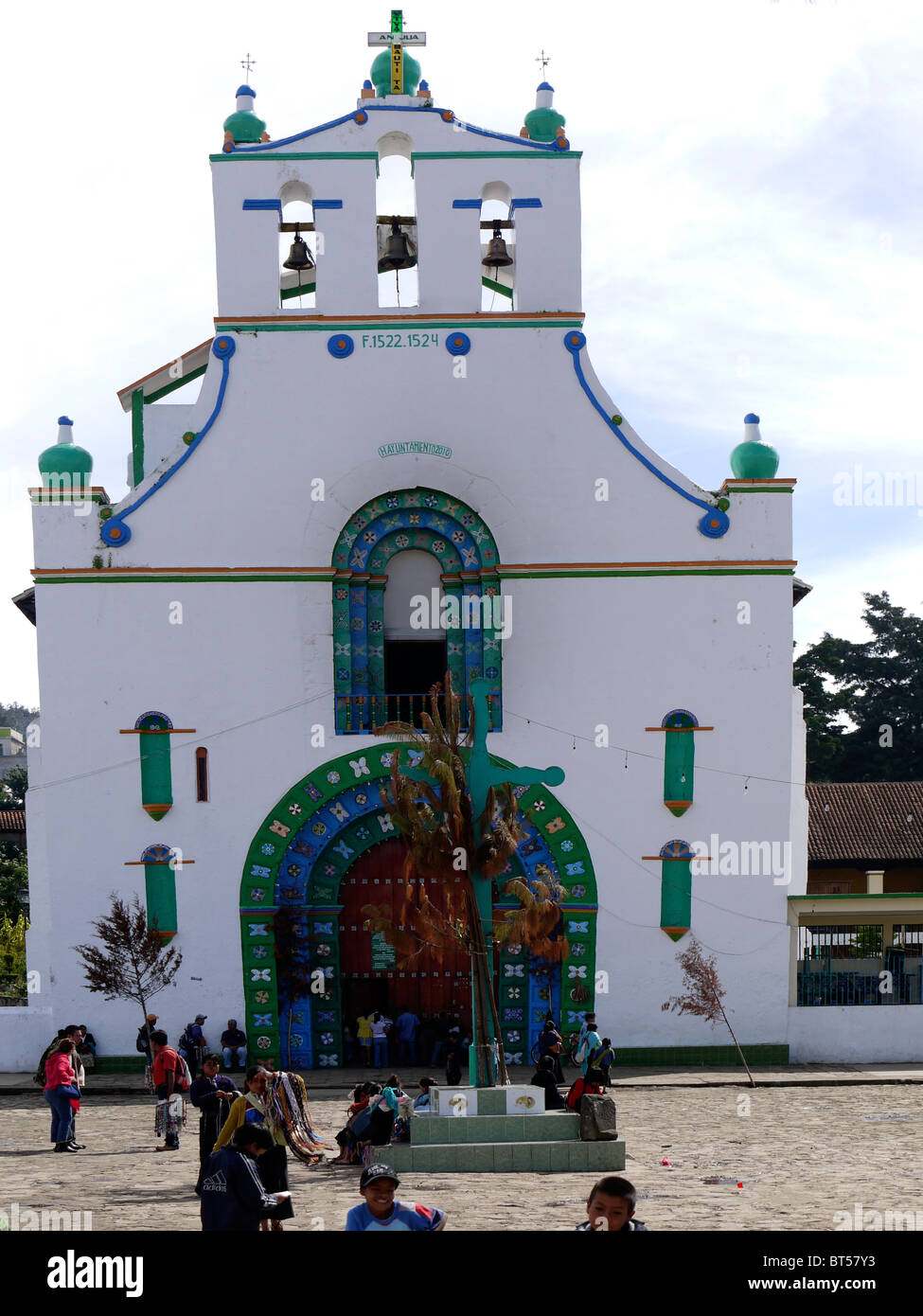 Mexico Chiapas SanJuan Chamula church architecture Stock Photo - Alamy