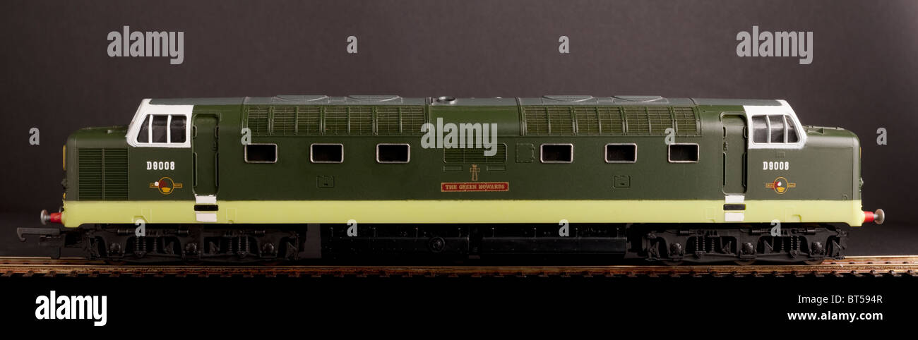 Class 55 diesel locomotive hi-res stock photography and images - Alamy