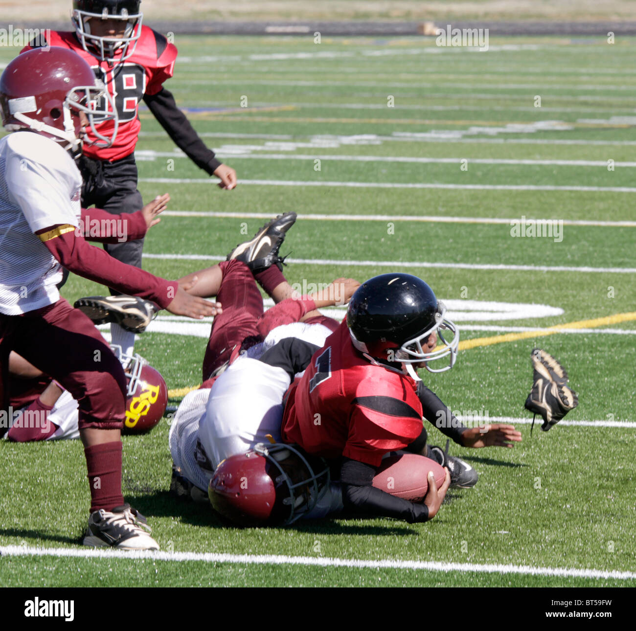 Violence football hi-res stock photography and images - Alamy