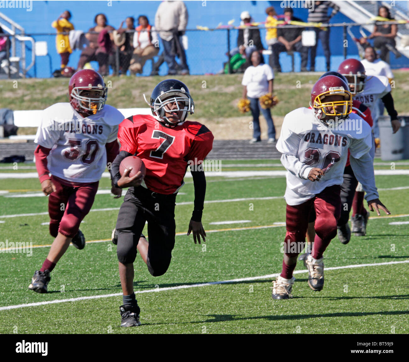 American football hi-res stock photography and images - Alamy