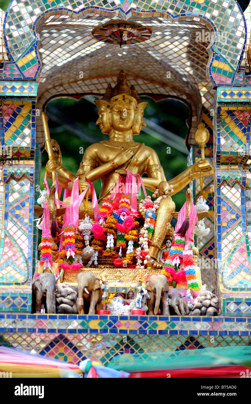 Animism hi-res stock photography and images - Alamy