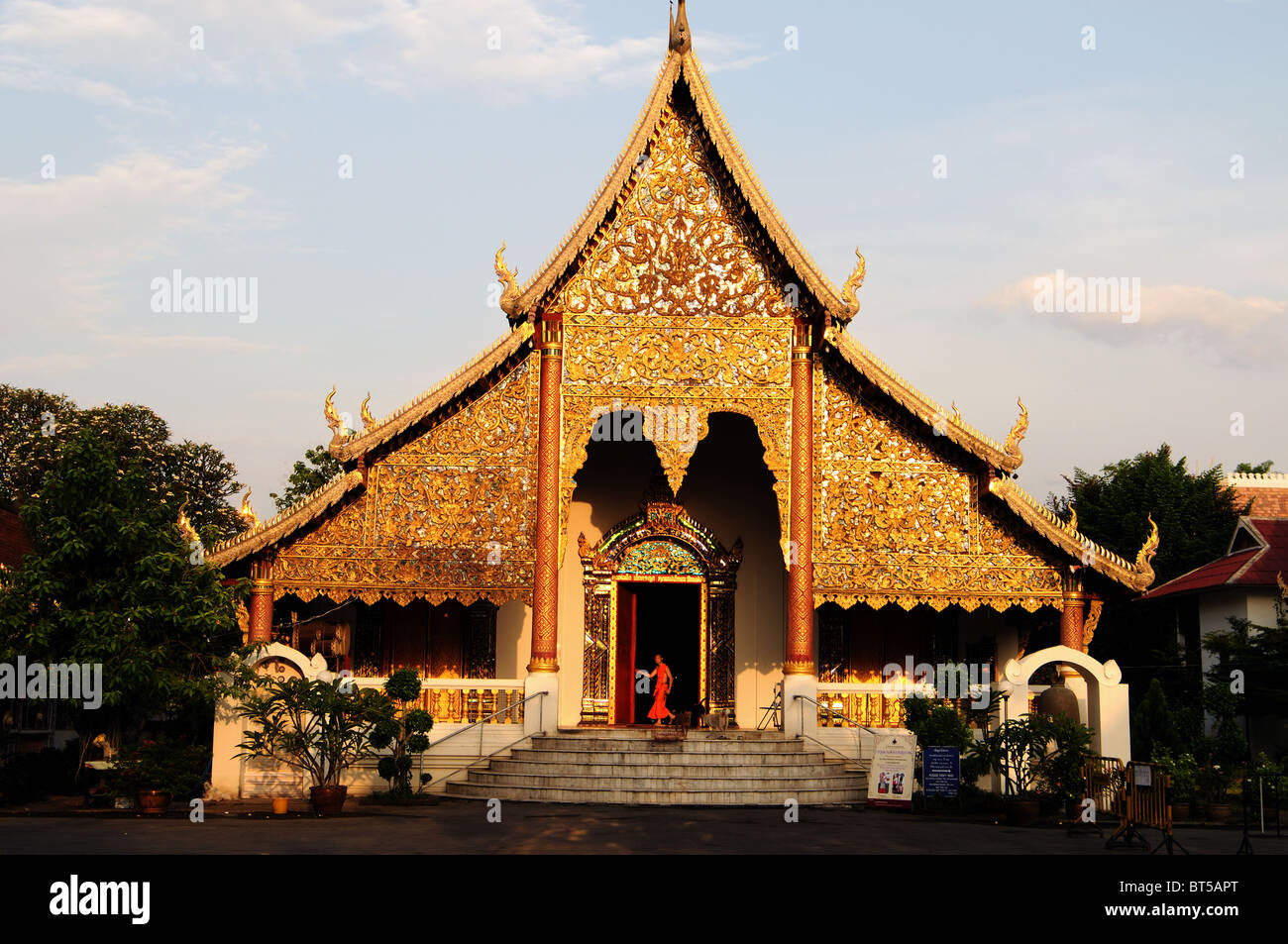 Thai tourist landmarks hi-res stock photography and images - Alamy