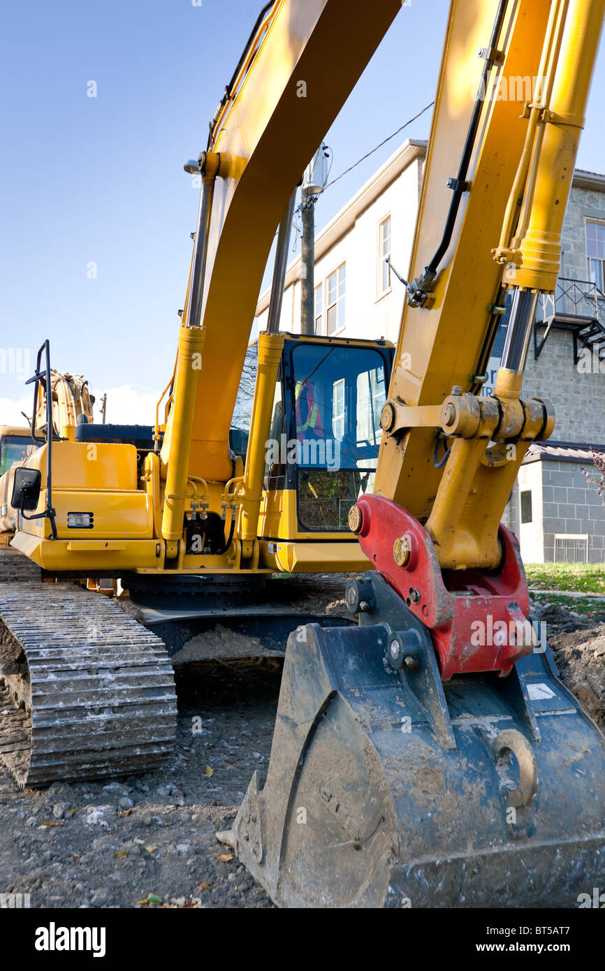 The front of a track loader construction vehicle Stock Photo - Alamy