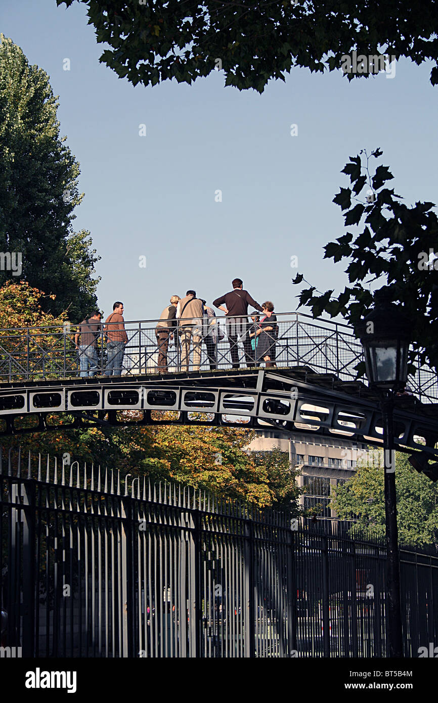 Iron arched bridge over canal st martin hi-res stock photography and ...