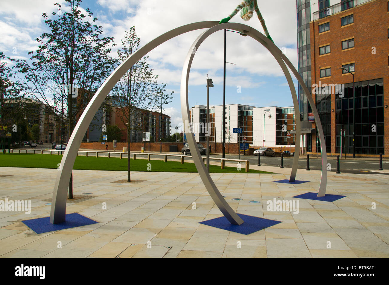 First street art hi-res stock photography and images - Alamy