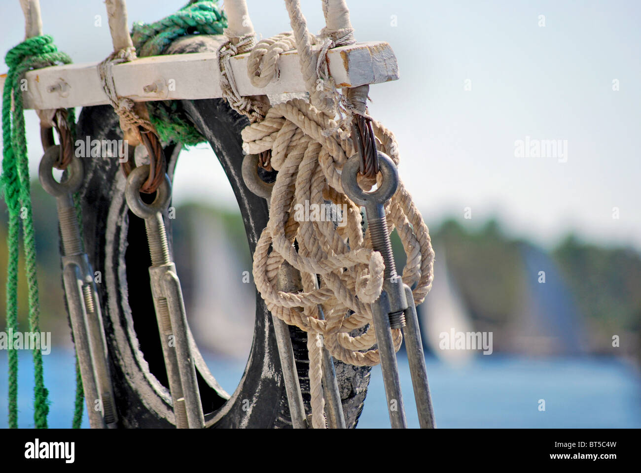 Block rigging on ship hi-res stock photography and images - Alamy