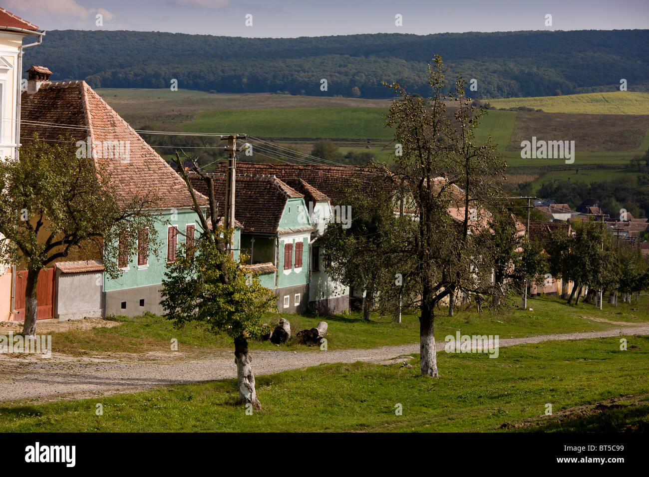 Saxon village of Mesendorf, Transylvania, Romania Stock Photo - Alamy