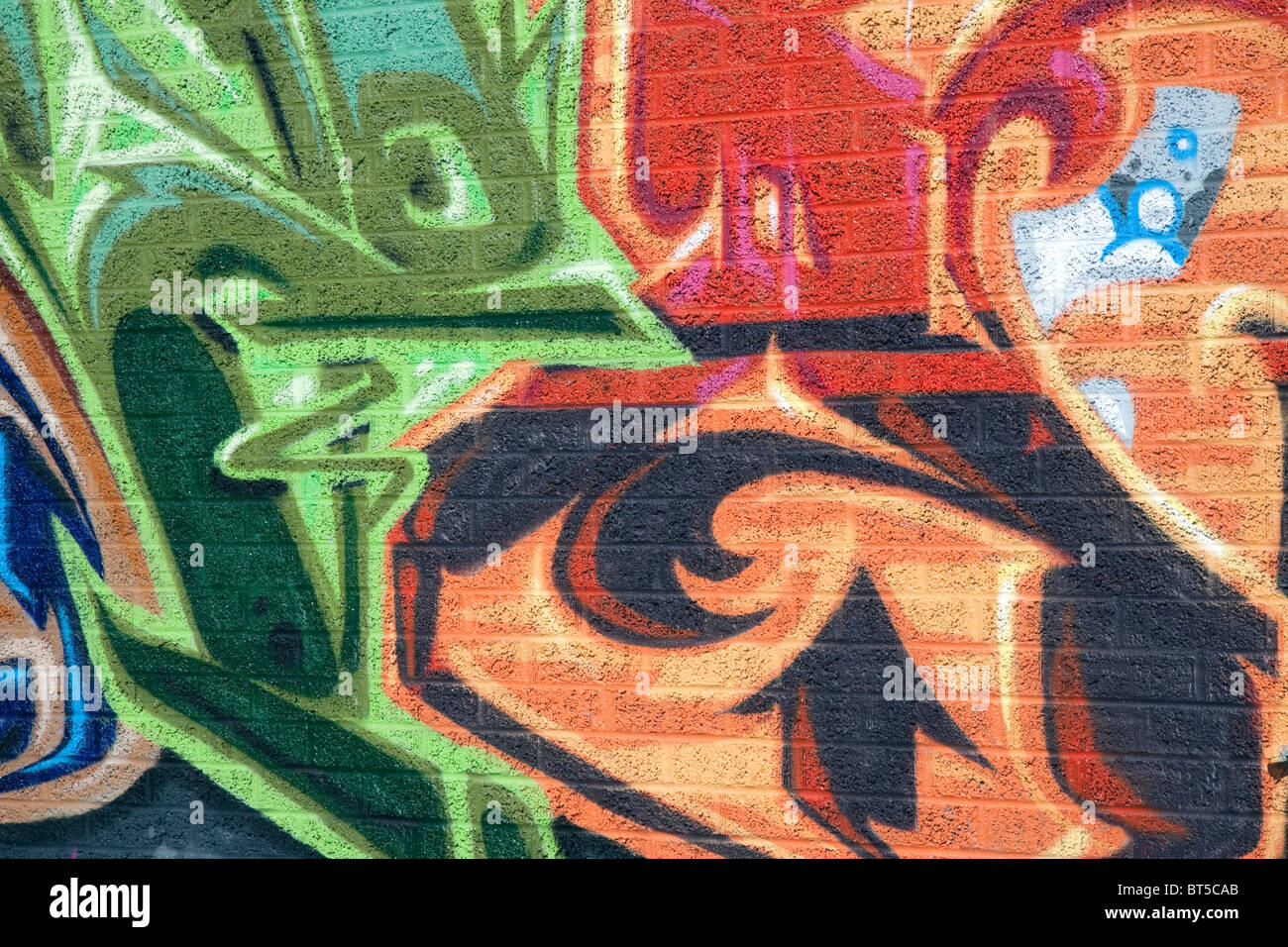 Graffiti on side of building hi-res stock photography and images - Alamy