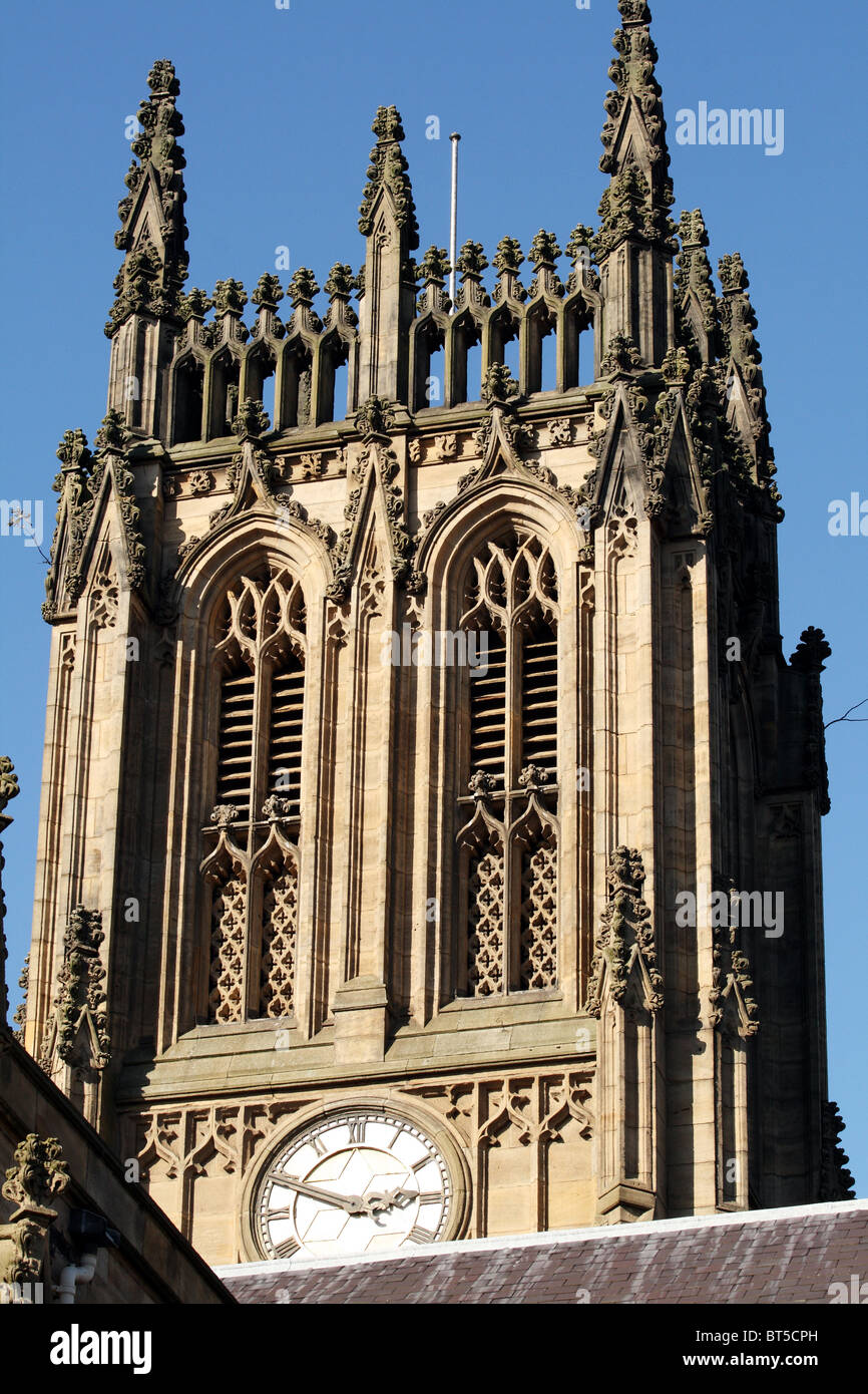 Leeds parish church architectural detail hi-res stock photography and ...