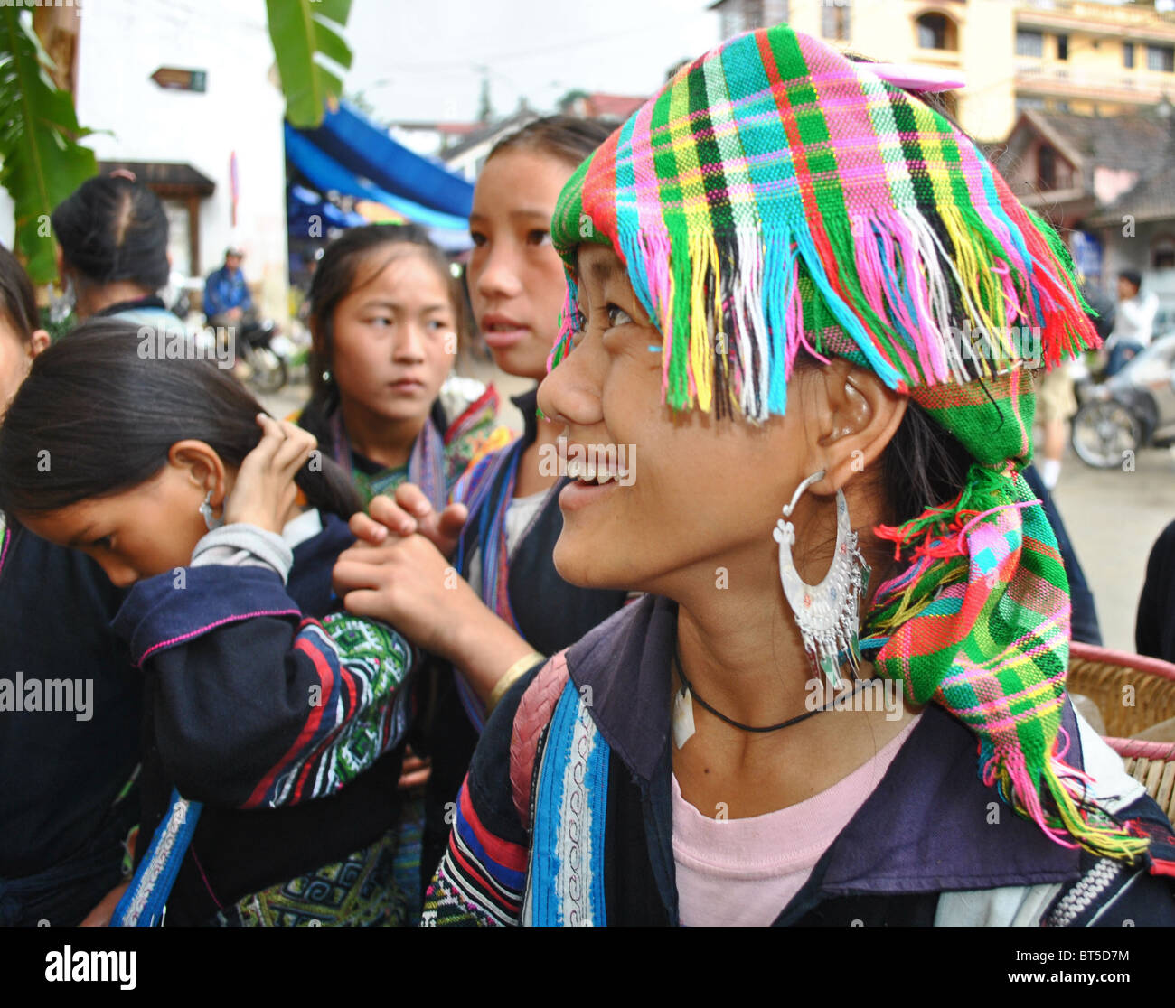 Tribal girls in Sapa, Vietnam Stock Photo - Alamy