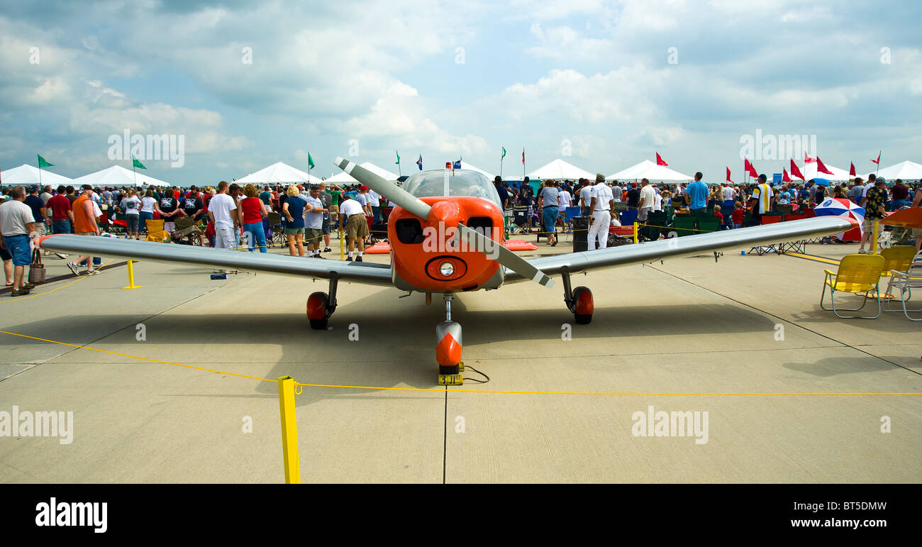 T-6 Texan T6 single engine turboprop build by the Raytheon Aircraft ...