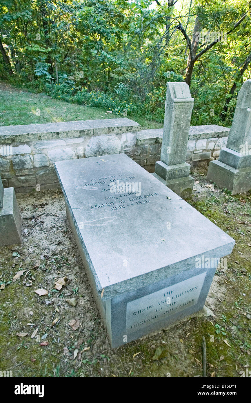 Death memorial hi-res stock photography and images - Alamy