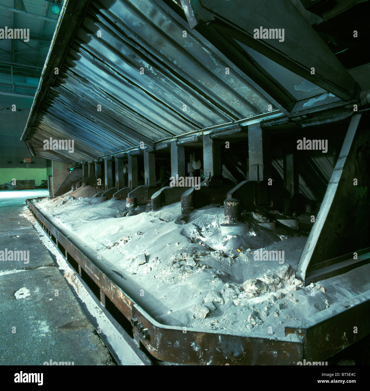 Looking inside the Aluminum pot line with the anode Stock Photo ...