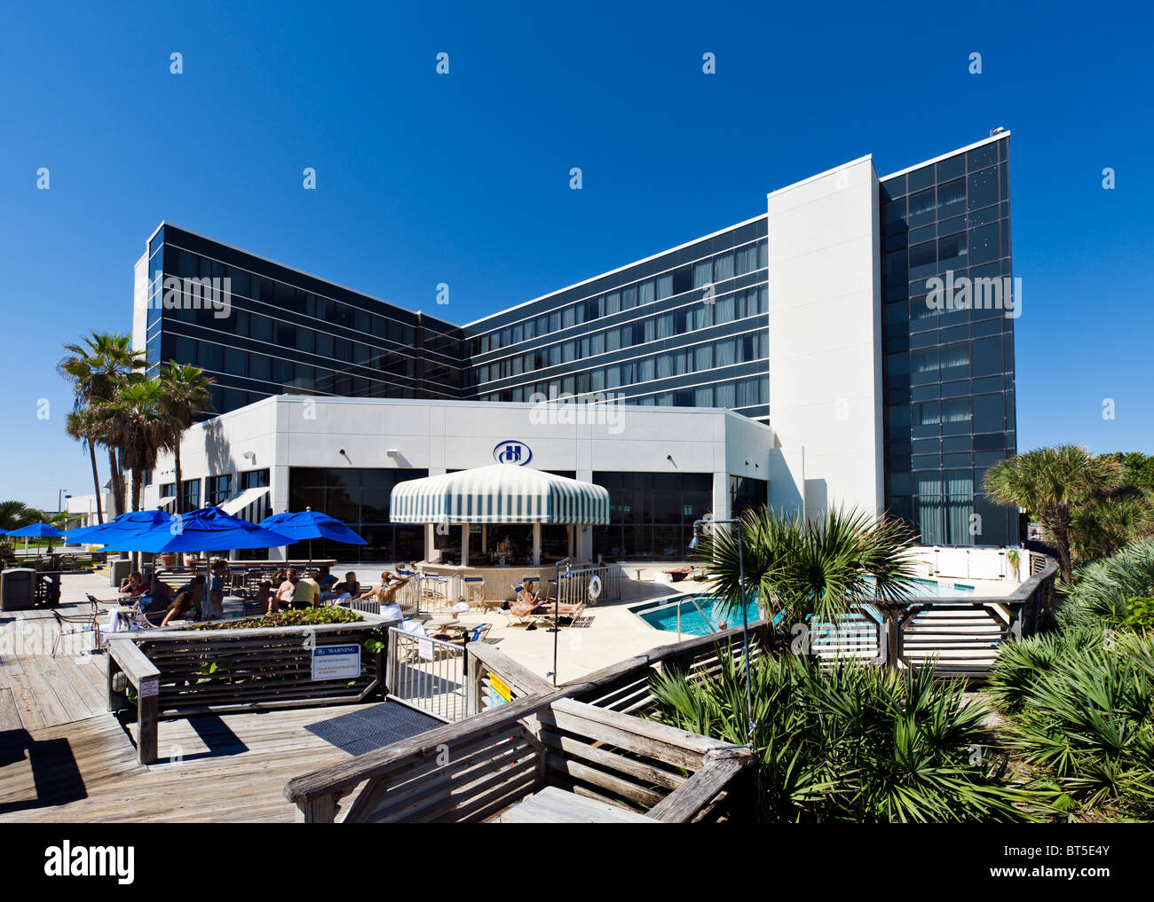 Hilton hotel resort hi-res stock photography and images - Alamy