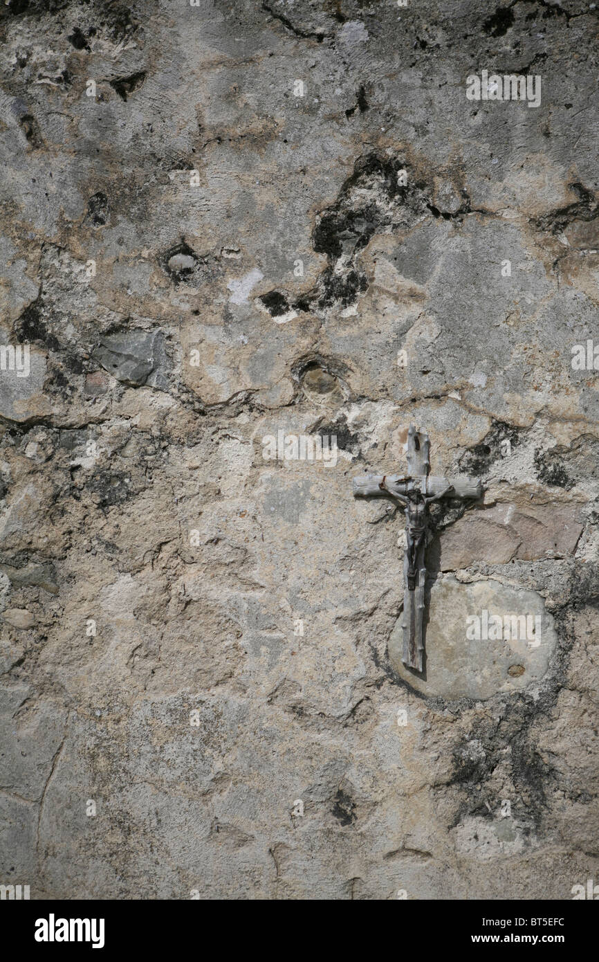 Old rugged cross hi-res stock photography and images - Alamy