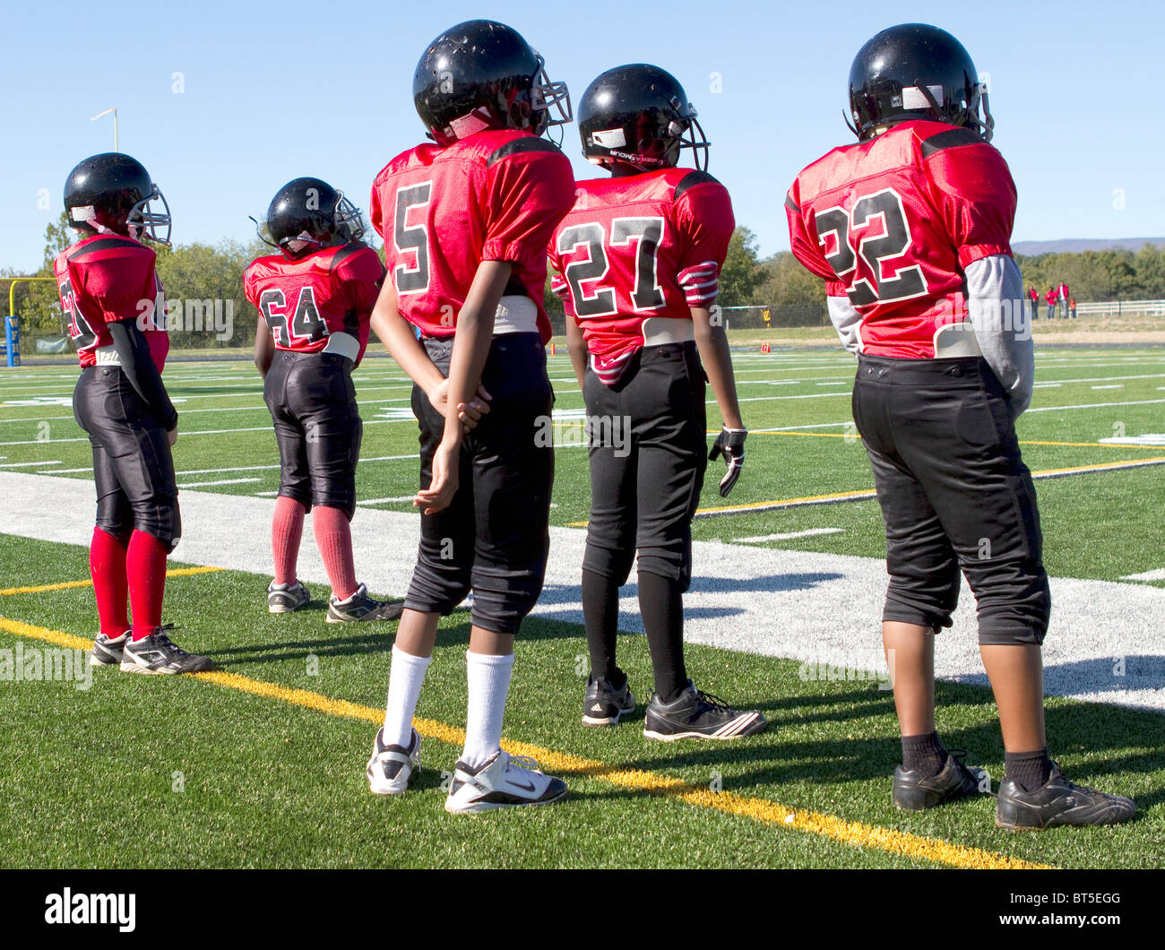 Kids' sports game sidelines hi-res stock photography and images - Alamy