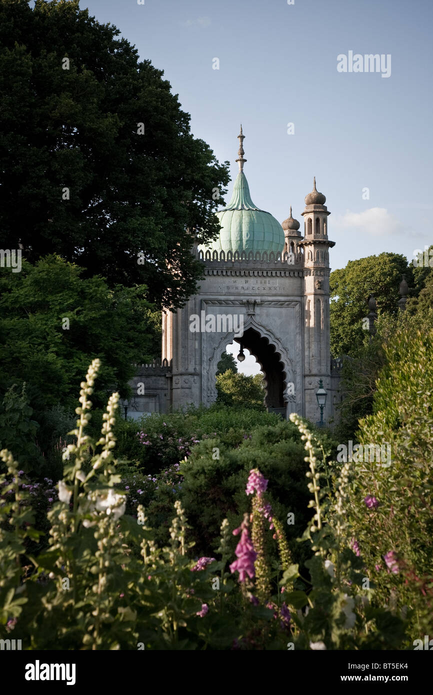 Royal Pavilion Indo-Saracenic style architecture gate entrance arch ...