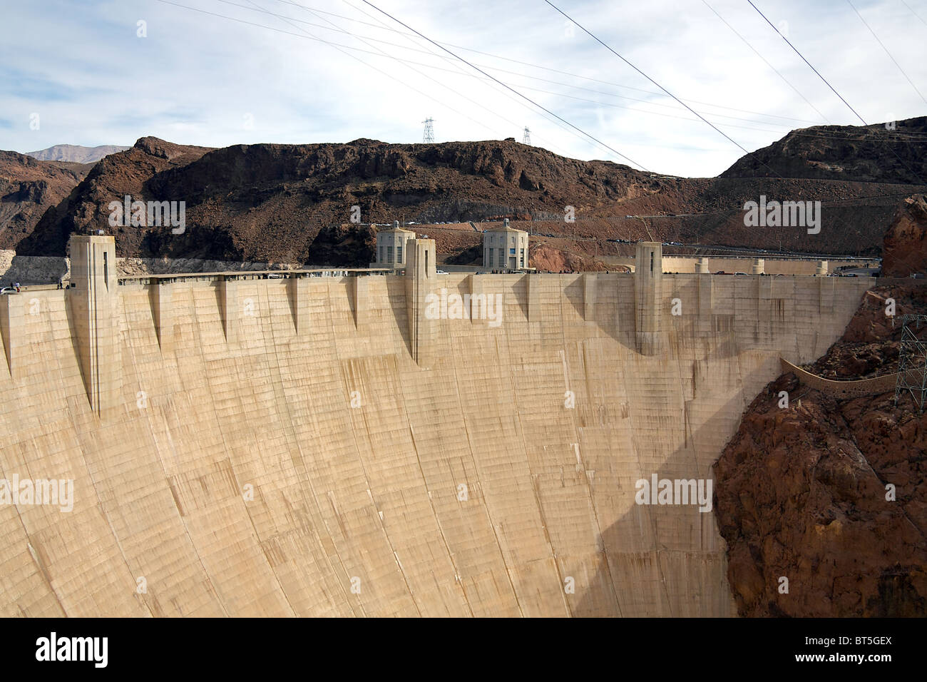 Hydroelectric dam top view hi-res stock photography and images - Alamy