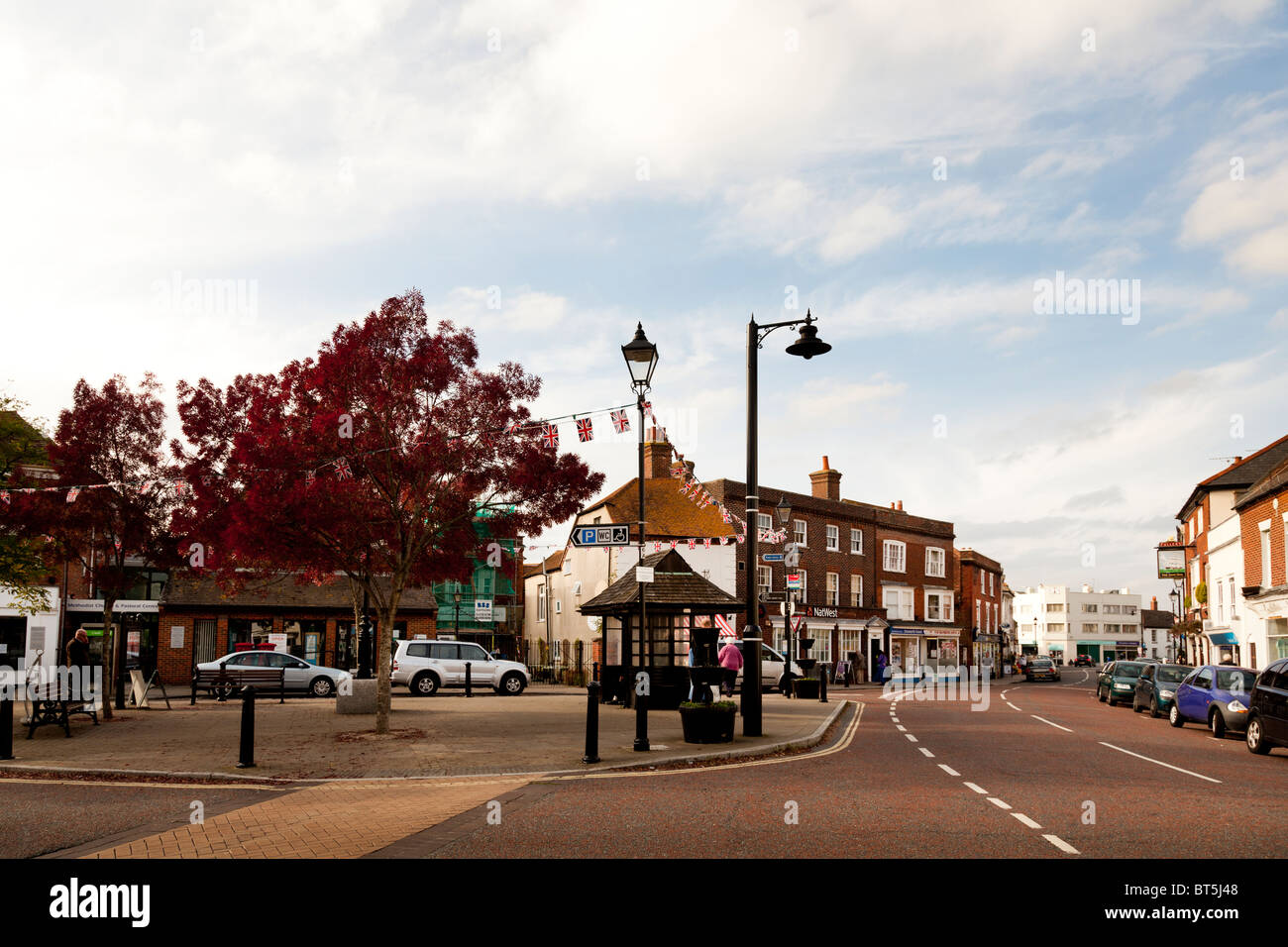 Emsworth town centre square hi-res stock photography and images - Alamy