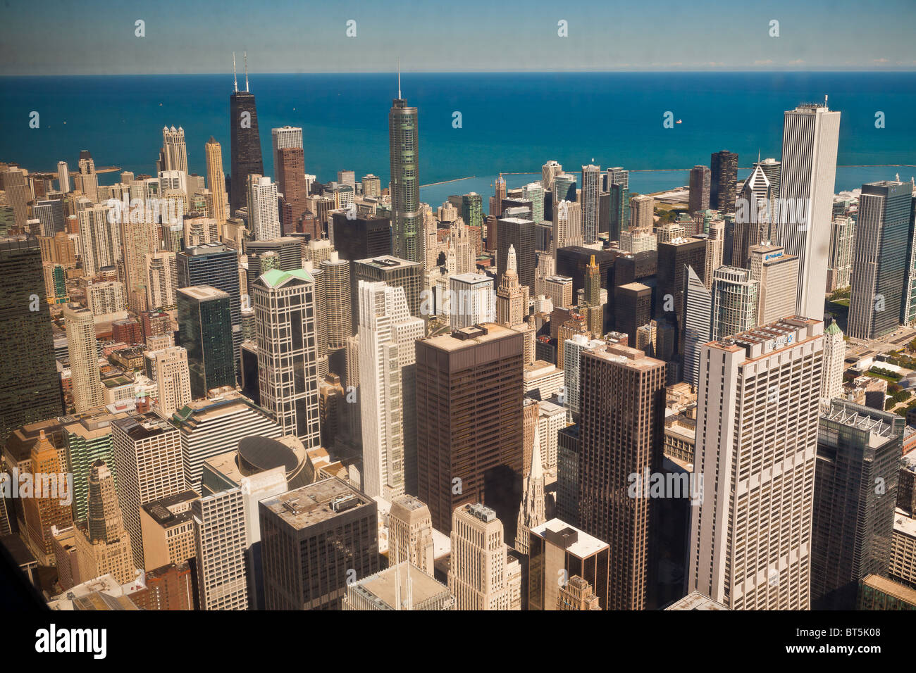 Chicago aerial view from willis tower hi-res stock photography and ...