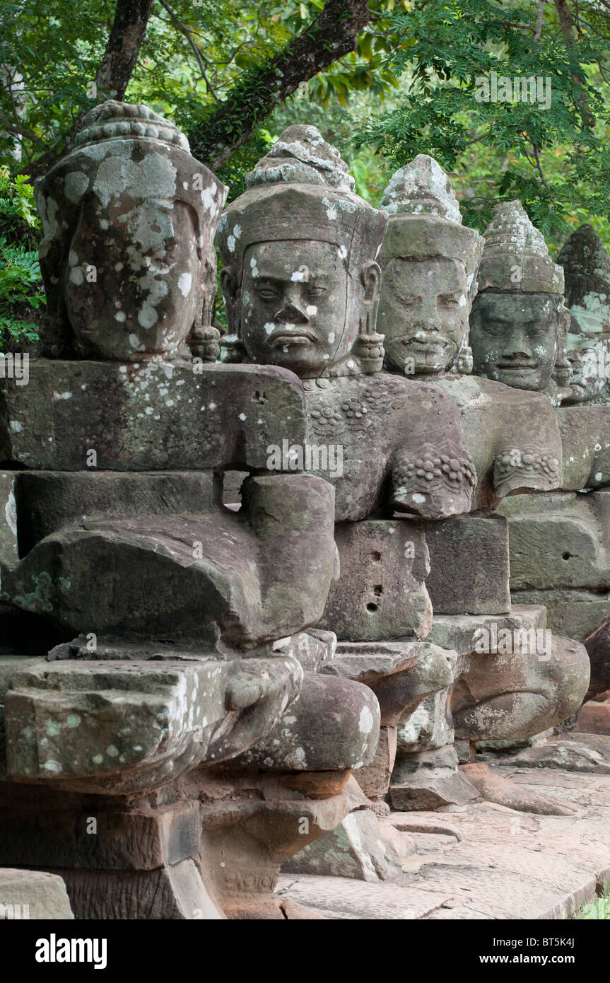 Victory gate bridge hi-res stock photography and images - Alamy