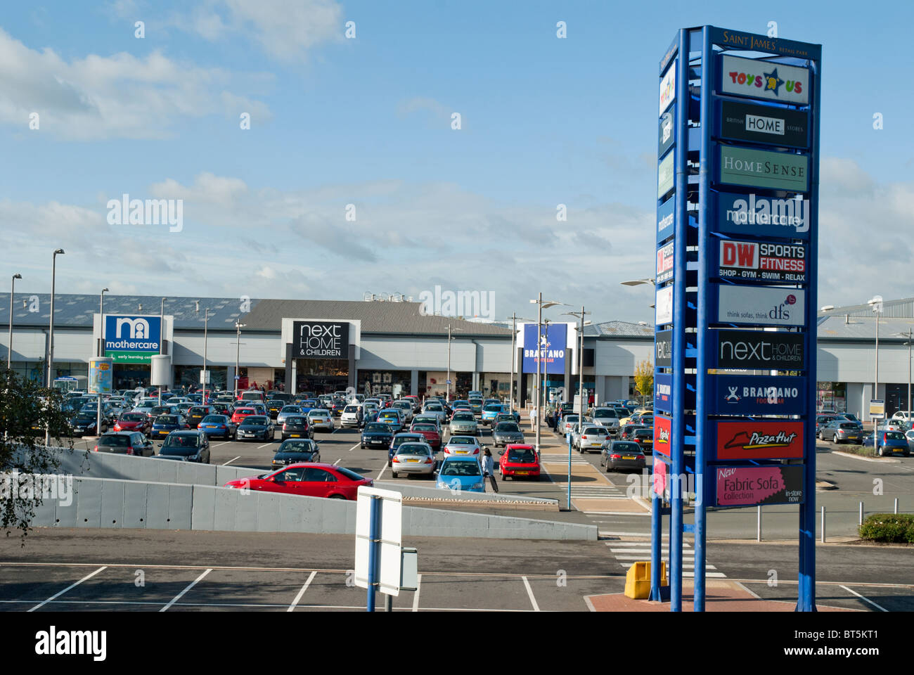 Retail Park and Car Park Stock Photo - Alamy