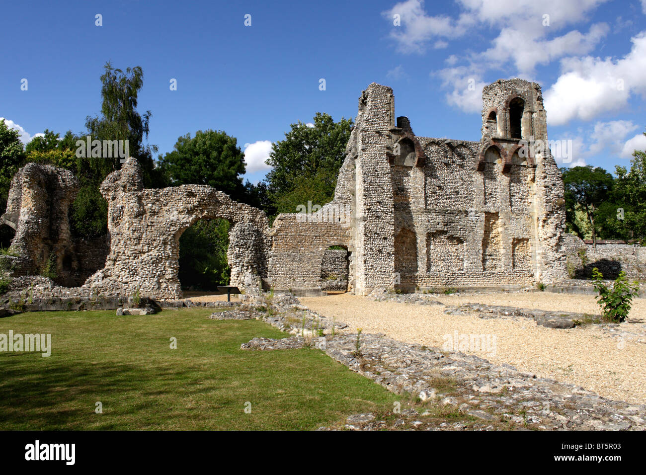 Ruins of Wolvesey Castle Winchester Stock Photo - Alamy
