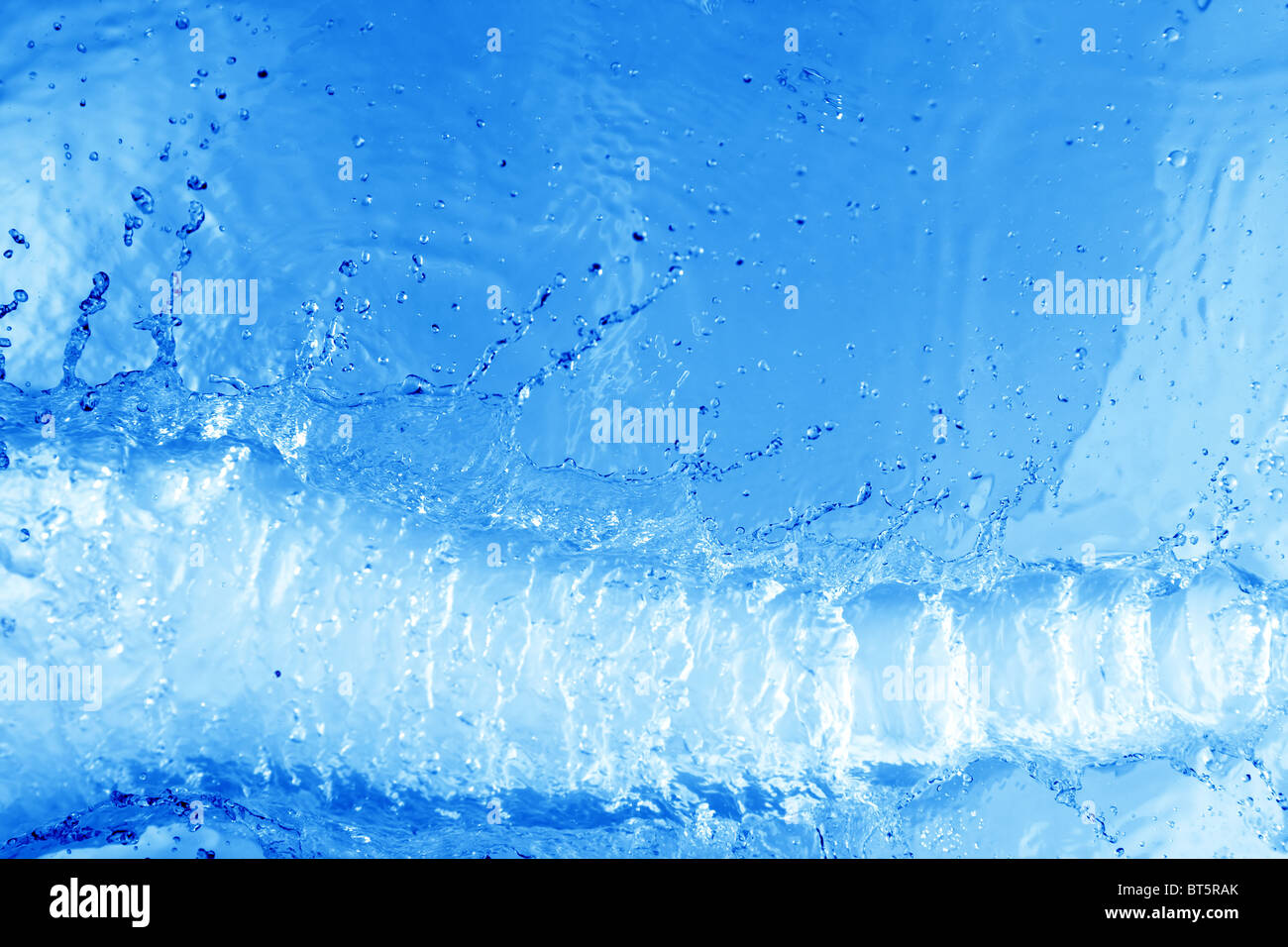 Rain splattering hi-res stock photography and images - Alamy