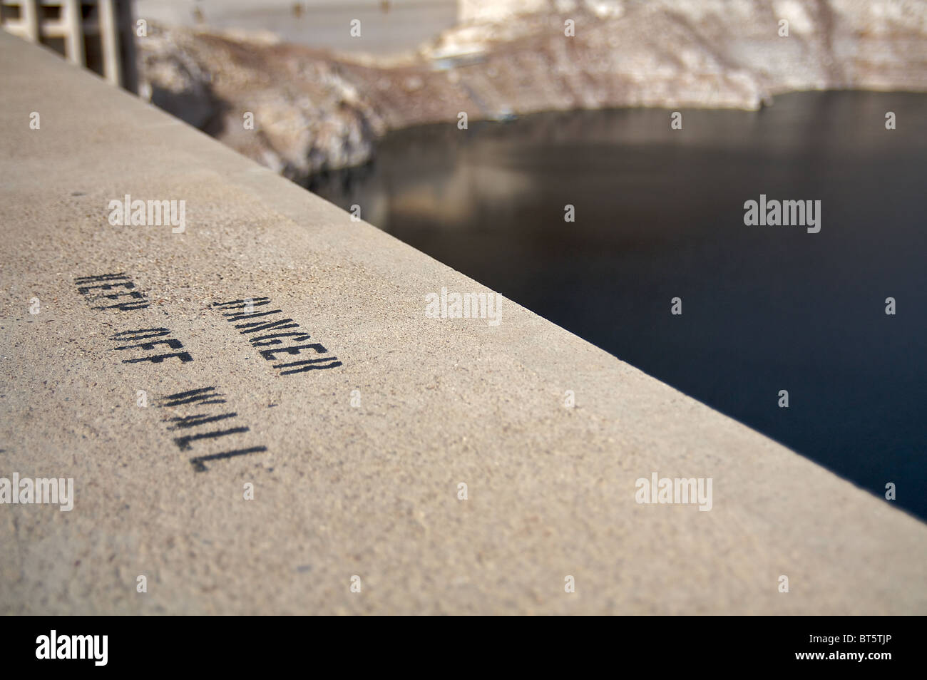 Dam sign danger hi-res stock photography and images - Alamy