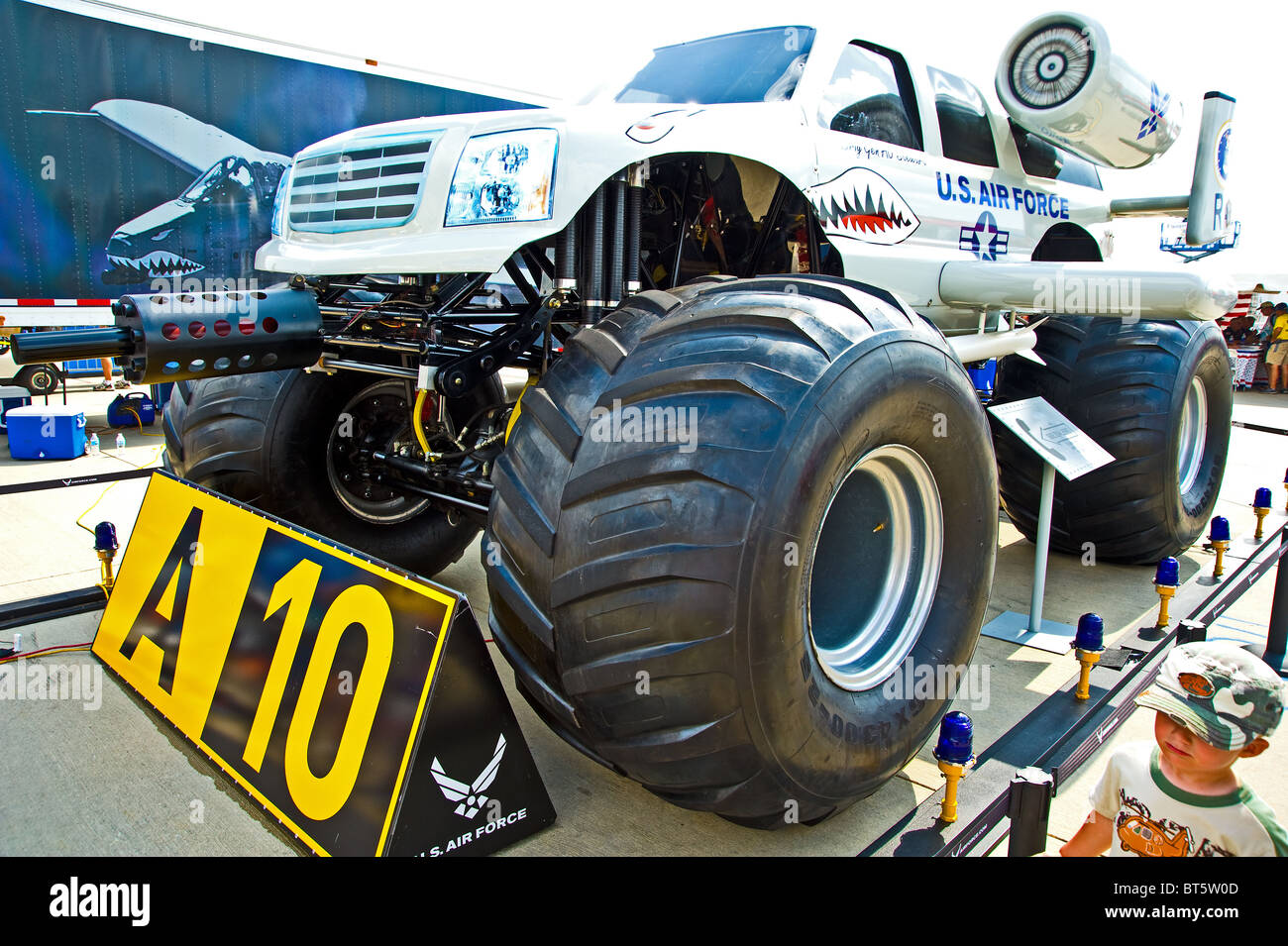U.S. Air Force Jeep Car Truck powered by two remote turbine engines ...