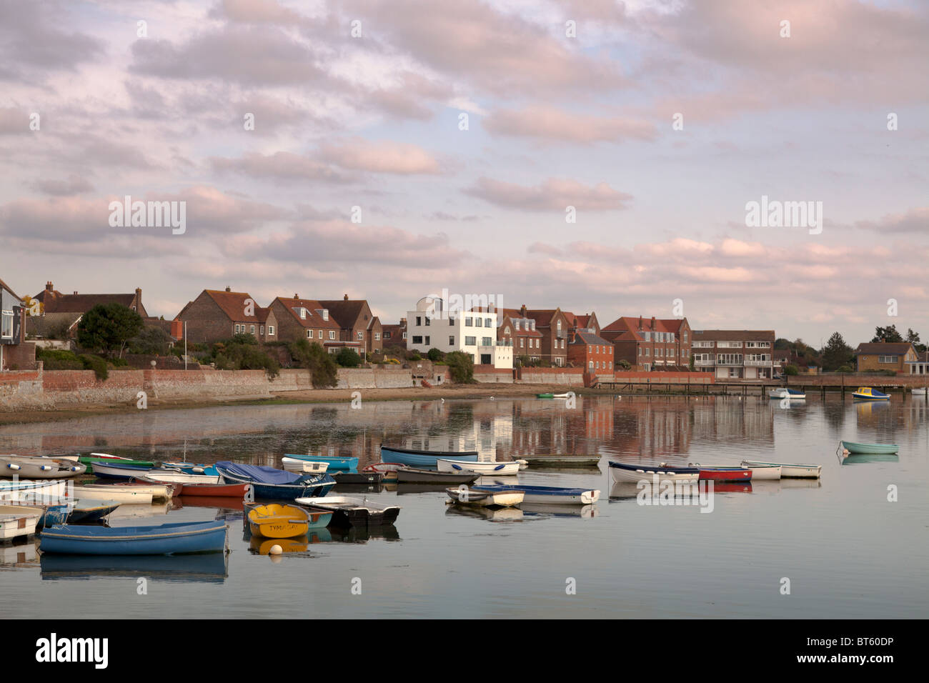 Emsworth harbour hi-res stock photography and images - Alamy