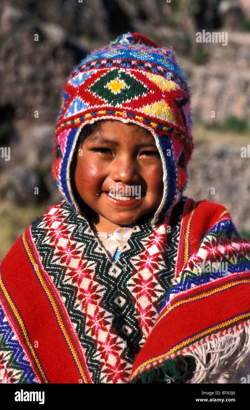 Peru traditional clothing boy hi-res stock photography and images - Alamy