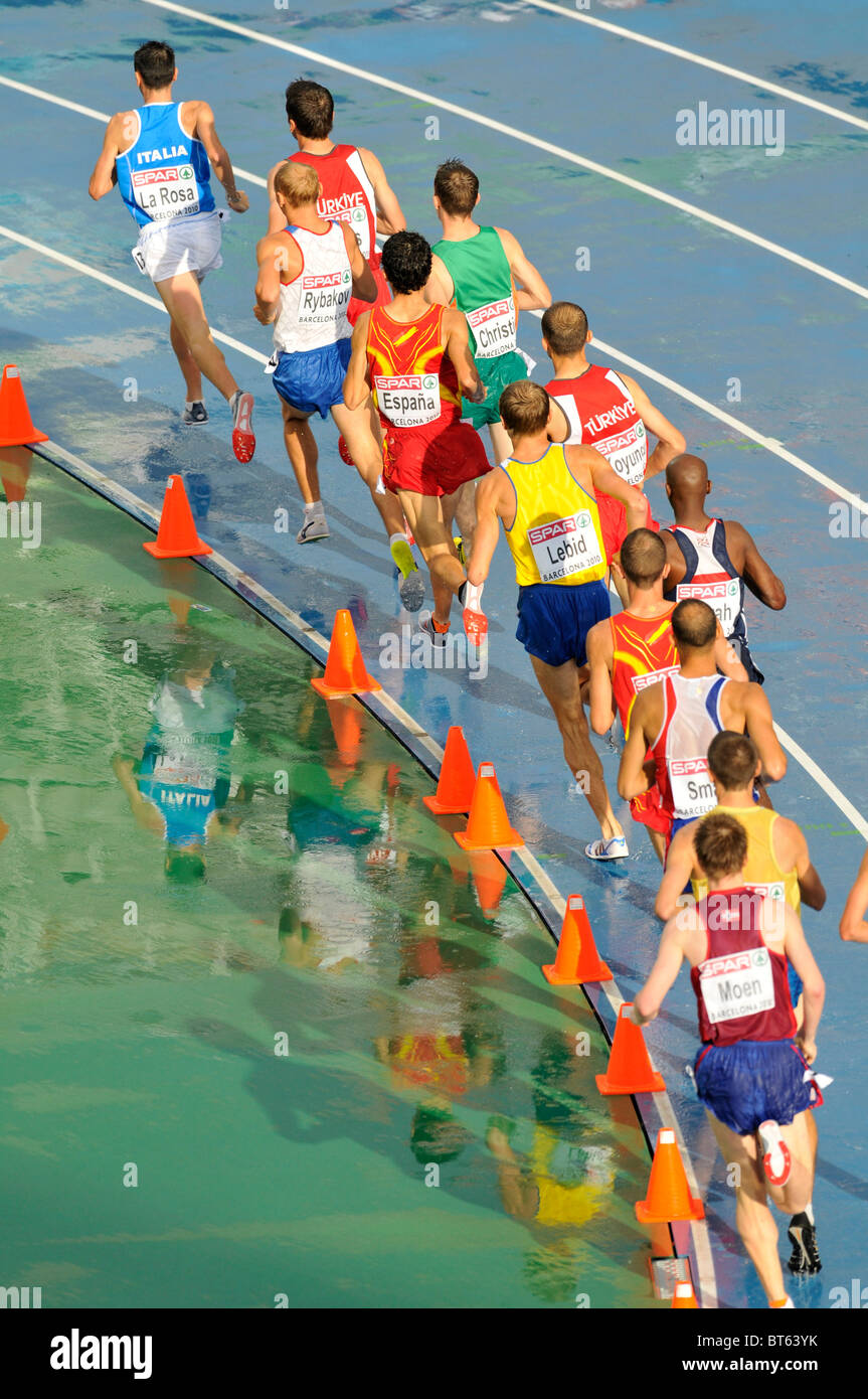 Long distance race hi-res stock photography and images - Alamy