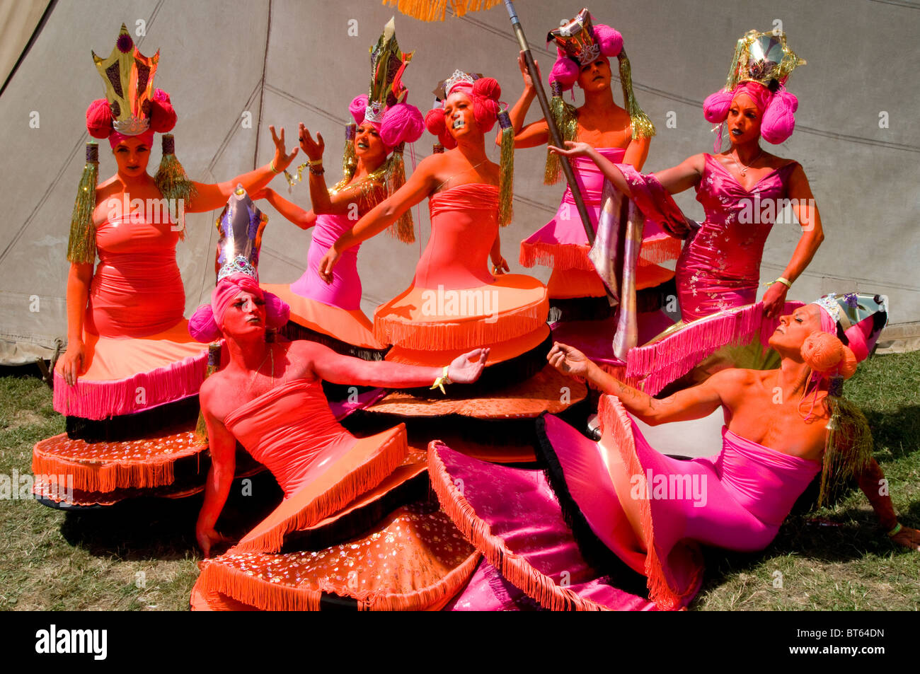 Plastic pose hi-res stock photography and images - Alamy