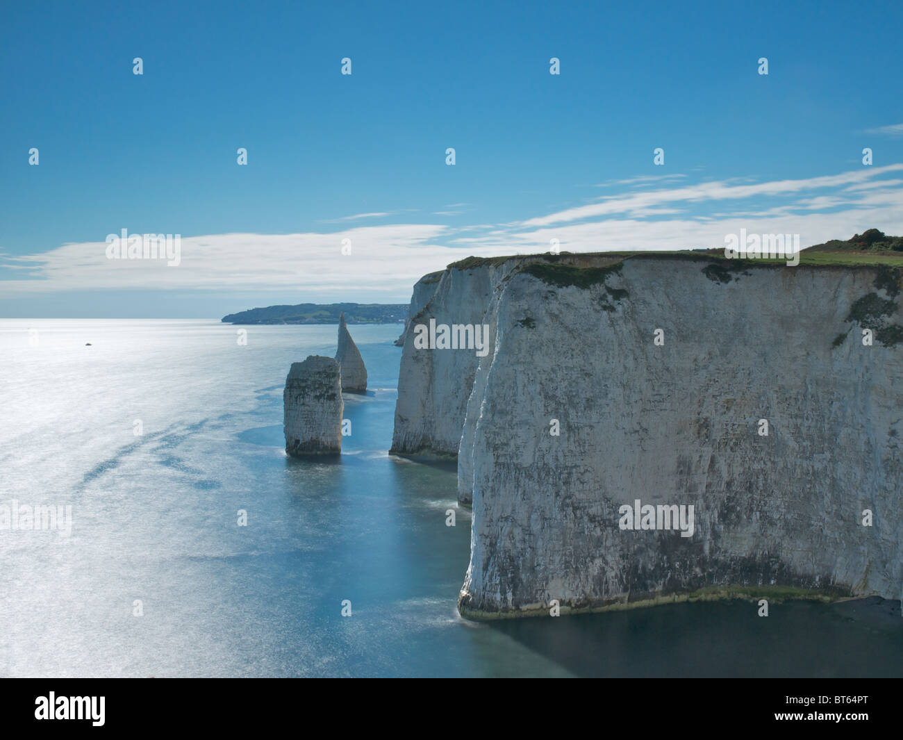 Swanage bay cliff hi-res stock photography and images - Alamy