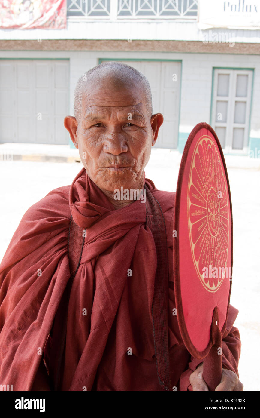 Monk fan hi-res stock photography and images - Alamy