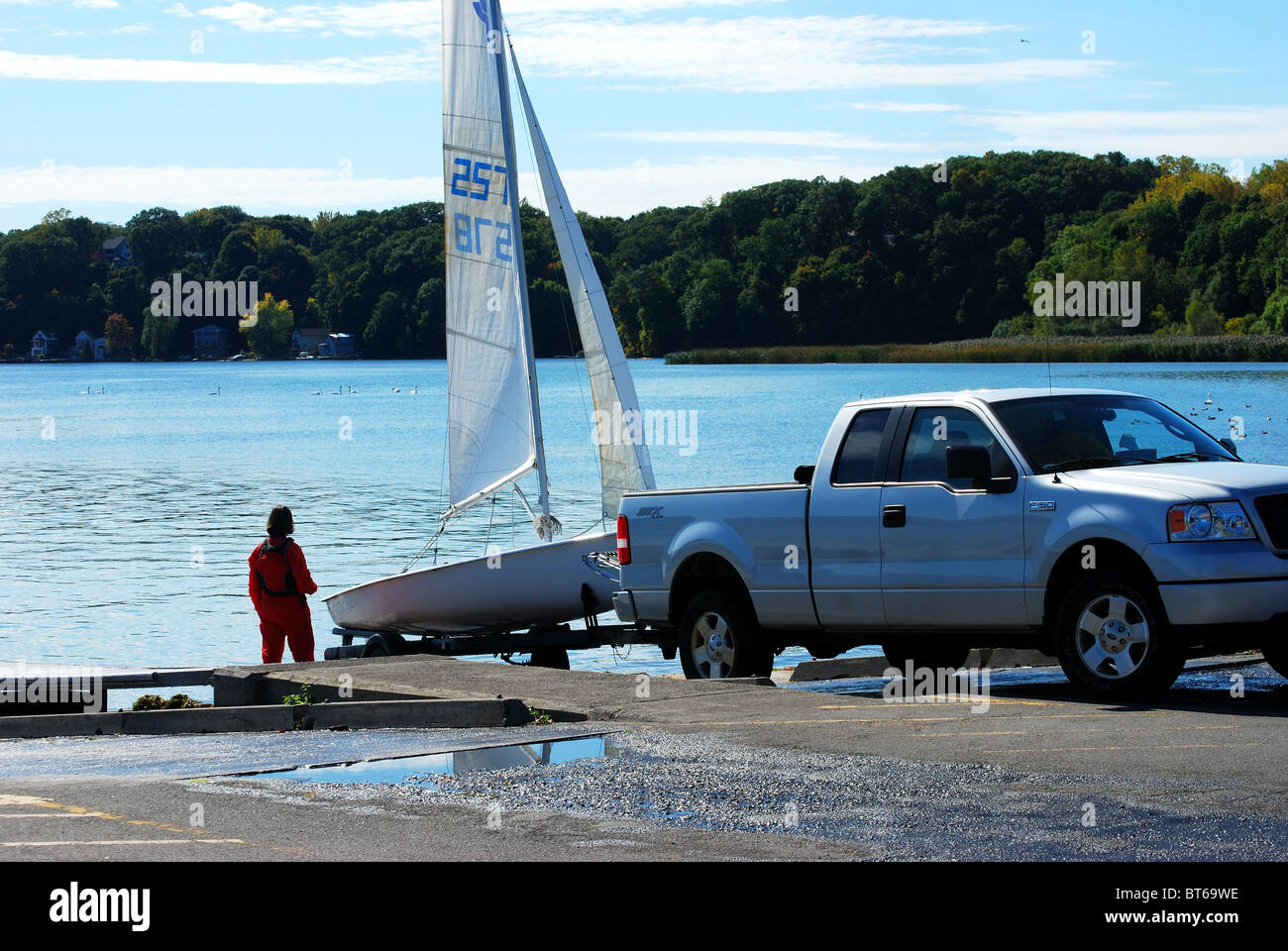 High performance sails hi-res stock photography and images - Alamy